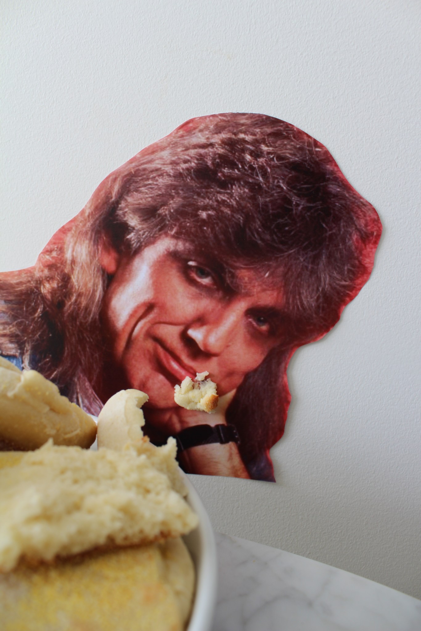 Jon English Muffins – Fame Hungry