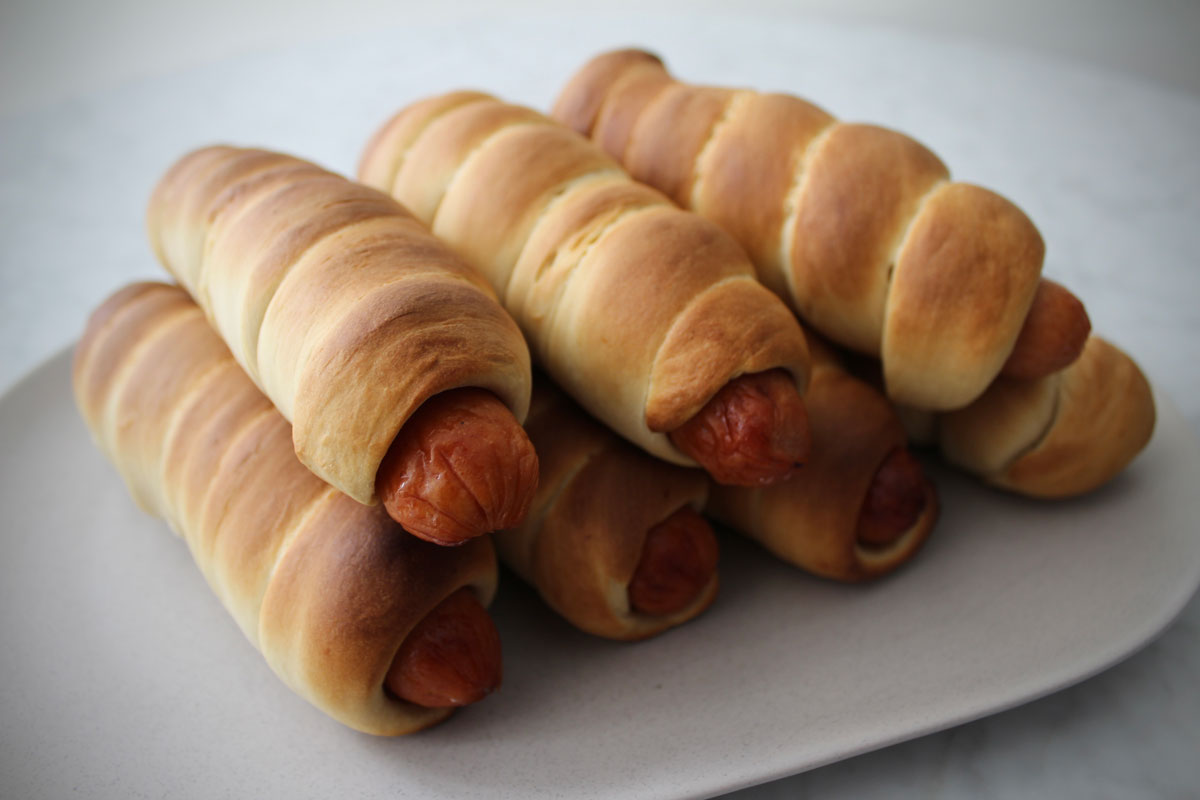 Lindsay Carmiener Pretzel – Fame Hungry