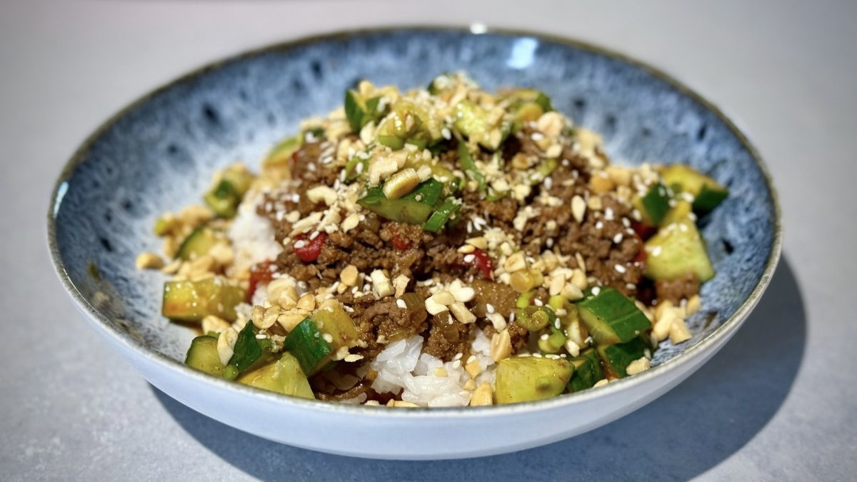 Logan Gojuchannisen Beef Bowl – Fame Hungry